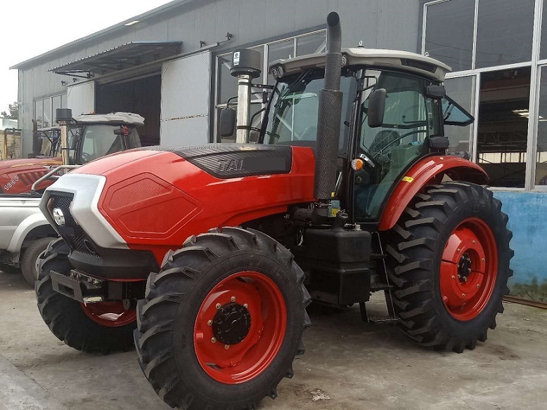 New designed 200hp Farm Tractor with weichai 154KW engine